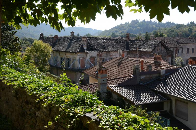 [Raggio d'Oro Pettenasco Legro ] | [Lake Orta]